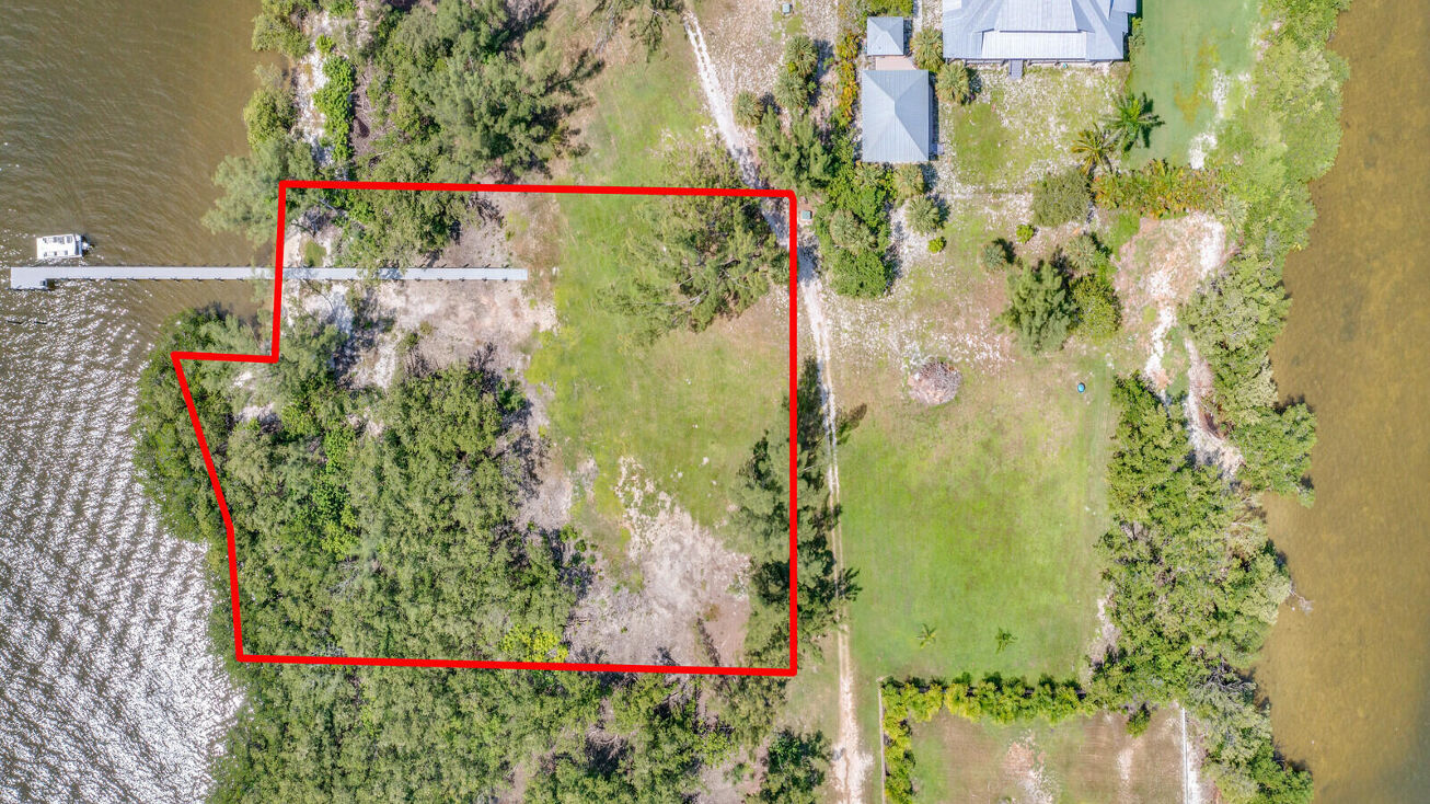 15 Grant Island Estates, Grant, FL 32949 | Crexi.com