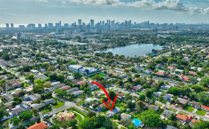 811 Cypress Ln, Hallandale Beach, FL 33009 | Crexi.com
