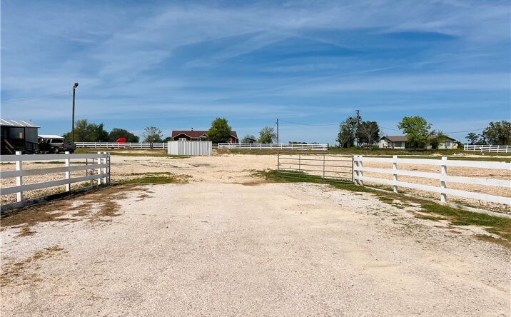379 FM 60 Farm to Market Road, Somerville, TX 77879 | Crexi.com