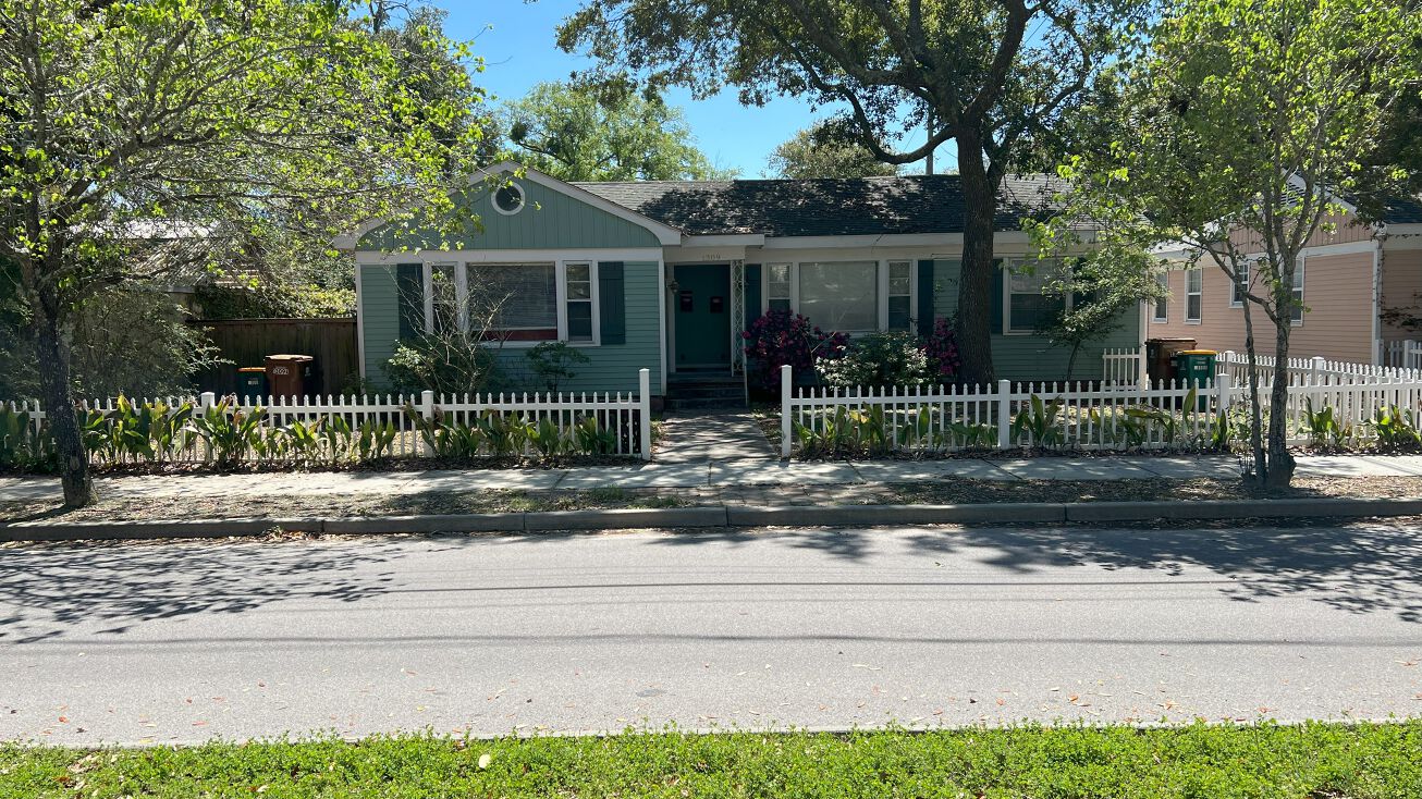 1311 Father Ryan Ave, Biloxi, MS 39530 | Crexi.com