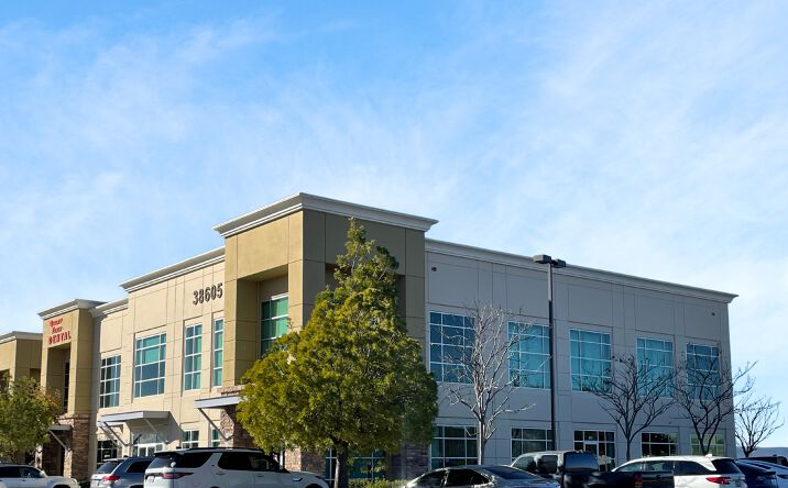 38605 CALISTOGA DR Murrieta CA 92563-4820 APN: 957351011 | Crexi.com