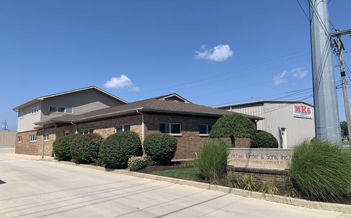 5206 DECATUR RD Fort Wayne IN 46806-3013 APN: 021224305006000074 ...