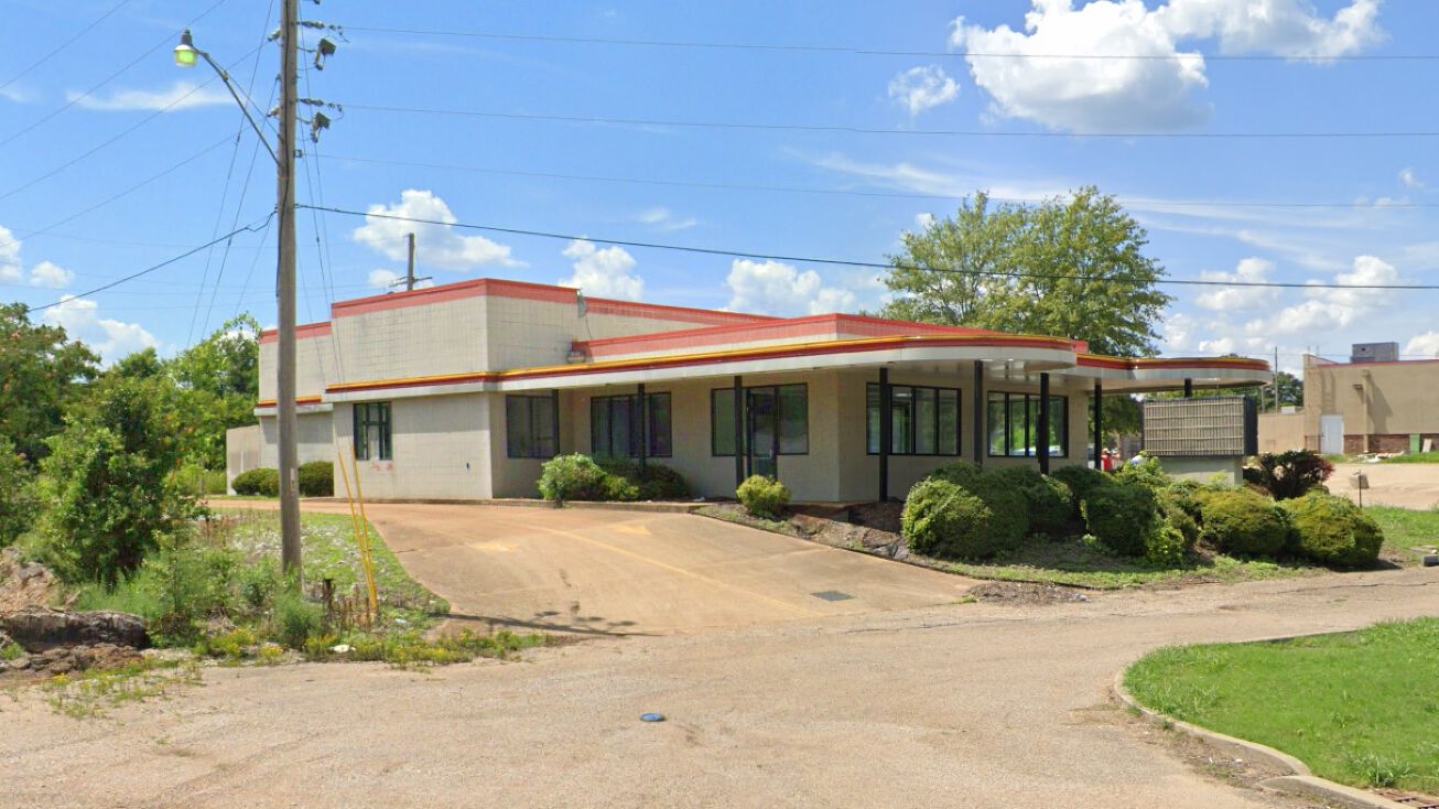 270 W Main St, Hardy, AR 72542 | Crexi.com