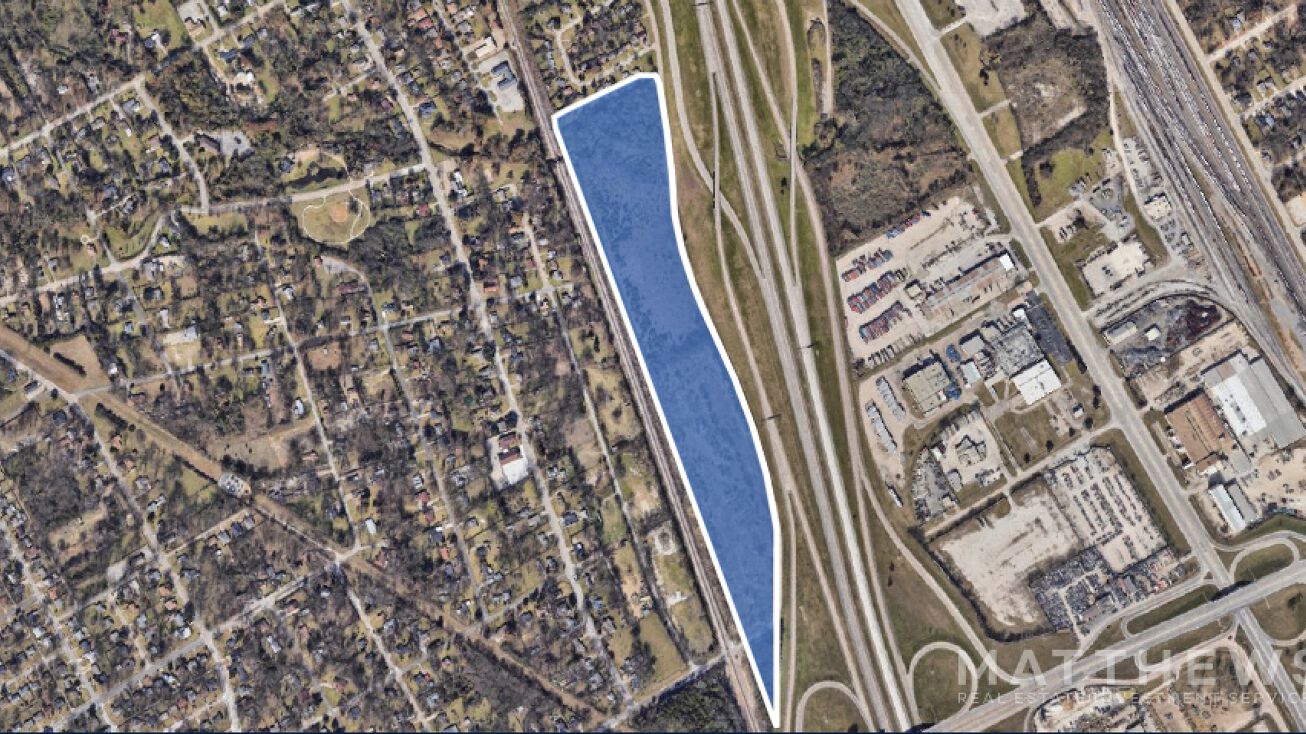 8201 Julius Schepps Fwy, Dallas, TX 75216 | Crexi.com