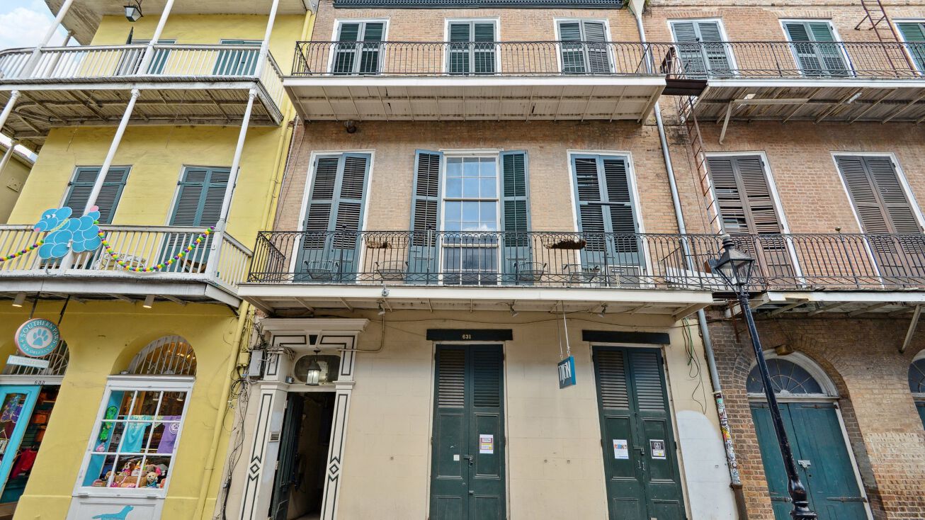 631 Toulouse St, New Orleans, LA 70130 | Crexi.com