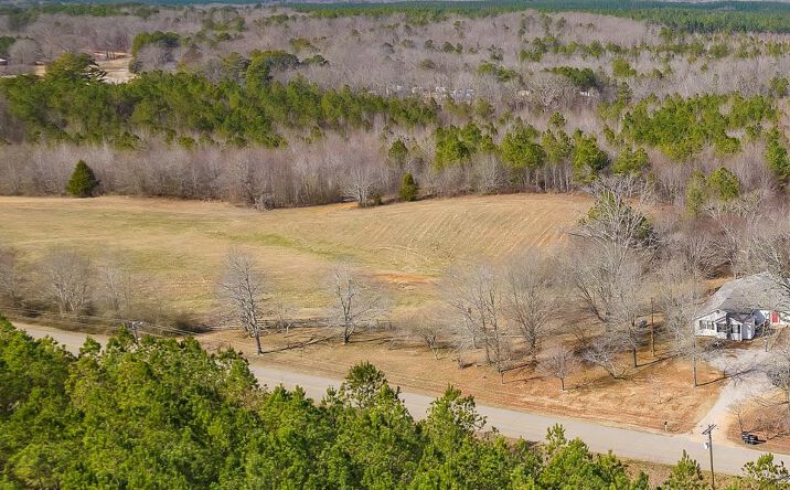 709 HINES GIN RD Selmer TN 38375 APN: 081 04100 | Crexi.com