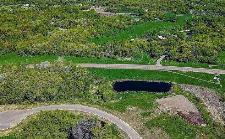 9781 Frontier Ln, Lakeville, MN 55044 | Crexi.com