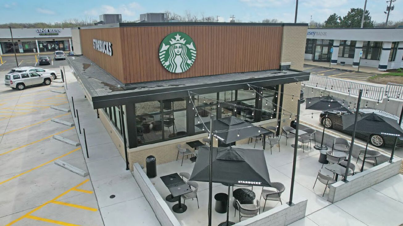 1920 Mount Zion Rd, Decatur, IL 62521 | Crexi.com
