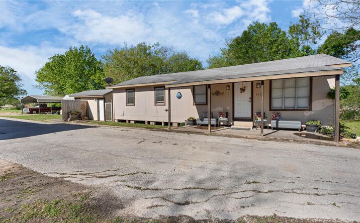 4903 FM 1327, Creedmoor, TX 78610 | Crexi.com