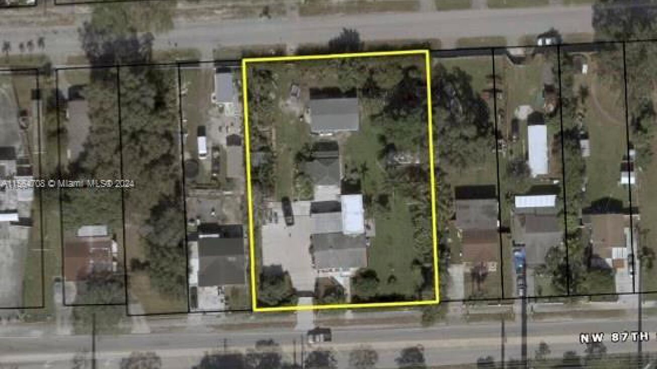 2647 NW 87th St, Miami, FL 33147 | Crexi.com