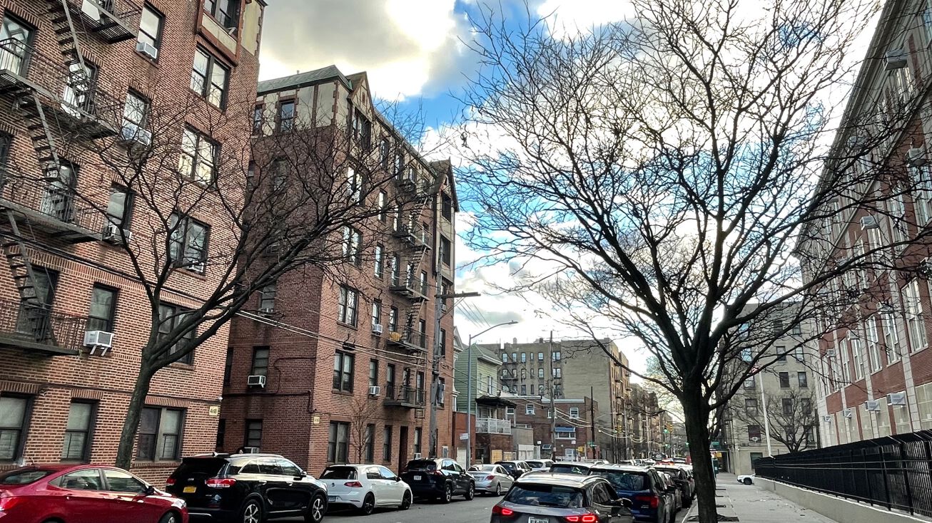 4116 Carpenter Ave, The Bronx, NY 10466 | Crexi.com