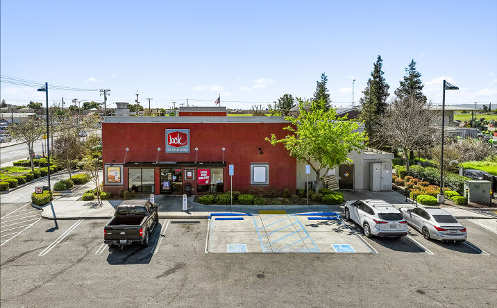 2301 CROWS LANDING RD Modesto CA 95358-6139 APN: 056083010 | Crexi.com