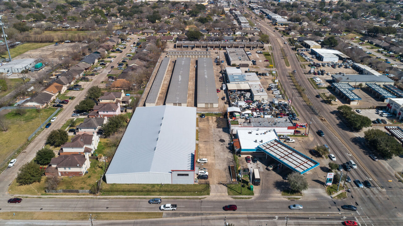 8075 Cook Rd, Houston, TX 77072 | Crexi.com