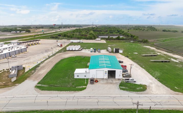 3792 FM 1304, Abbott, TX 76621 | Crexi.com
