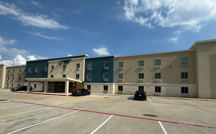 9902 Gulf Fwy, Houston, TX 77034 | Crexi.com