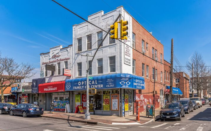 82-25 Queens Blvd, Queens, NY 11373 | Crexi.com