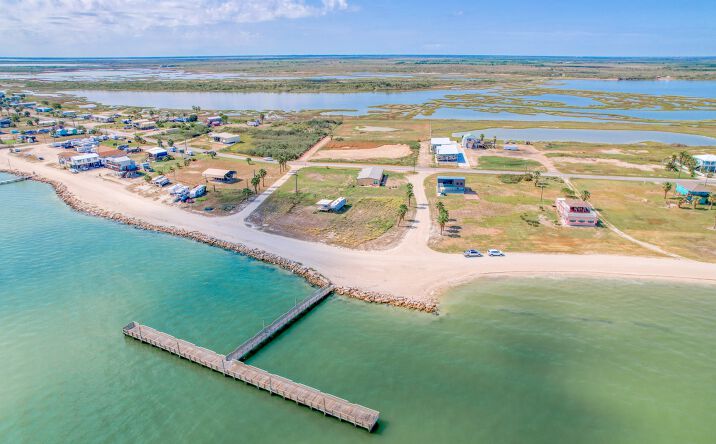 15 E 22nd St, Port Lavaca, TX 77979 | Crexi.com