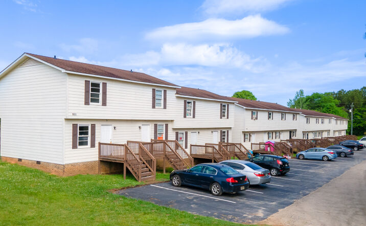 1514 Holly Hill St, Lancaster, SC 29720 | Crexi.com
