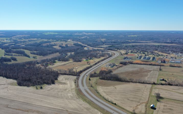 183 Arrowhead Club Dr, Cadiz, KY 42211 | Crexi.com