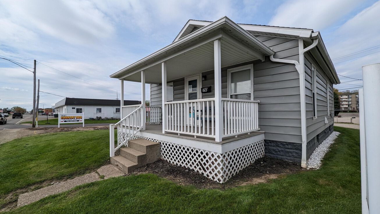 623 S 2nd Street, Coshocton, OH 43812 | Crexi.com