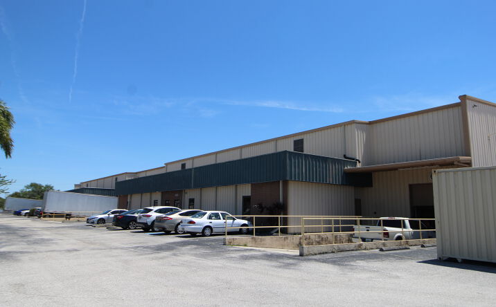 1909 Whitfield Park Loop, Sarasota, FL 34243 | Crexi.com