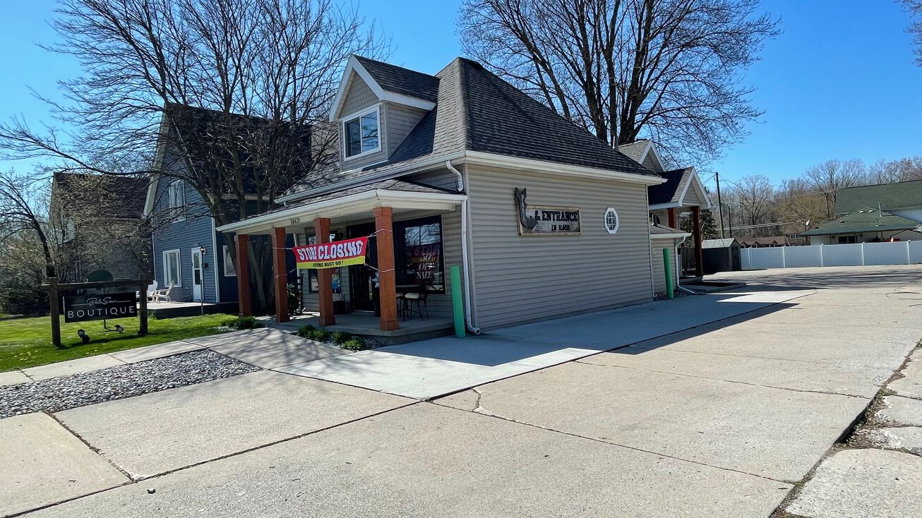 36631 Green St, New Baltimore, MI 48047 | Crexi.com