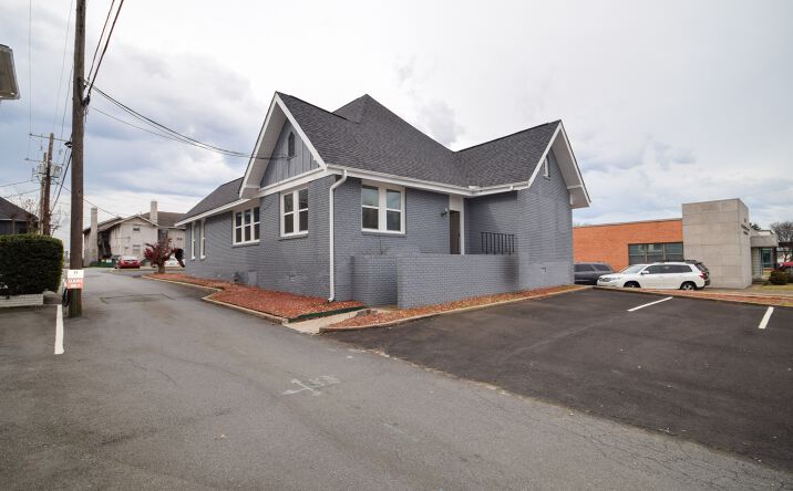 921 W Markham St, Little Rock, AR 72201 | Crexi.com