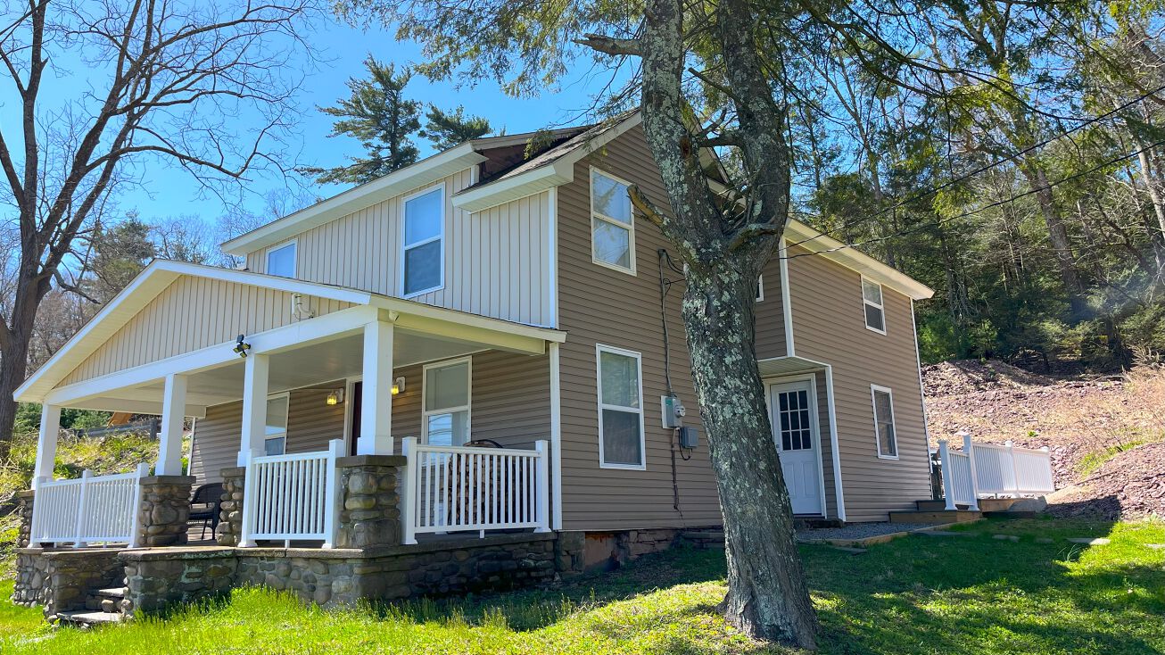 437 Scotrun Ave, Scotrun, PA 18355 | Crexi.com