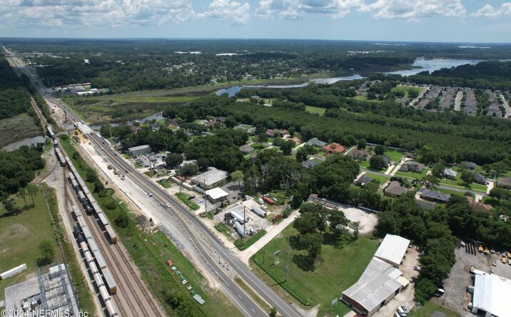 10927 N MAIN Street, Jacksonville, FL 32218 | Crexi.com