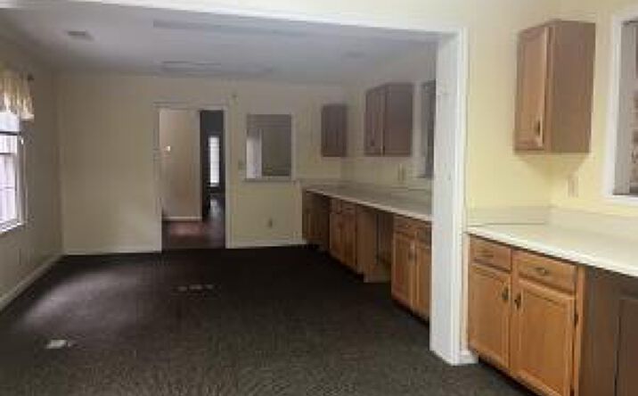 1518 TWO NOTCH RD Aiken SC 29803-5551 APN: 122-05-20-003 | Crexi.com