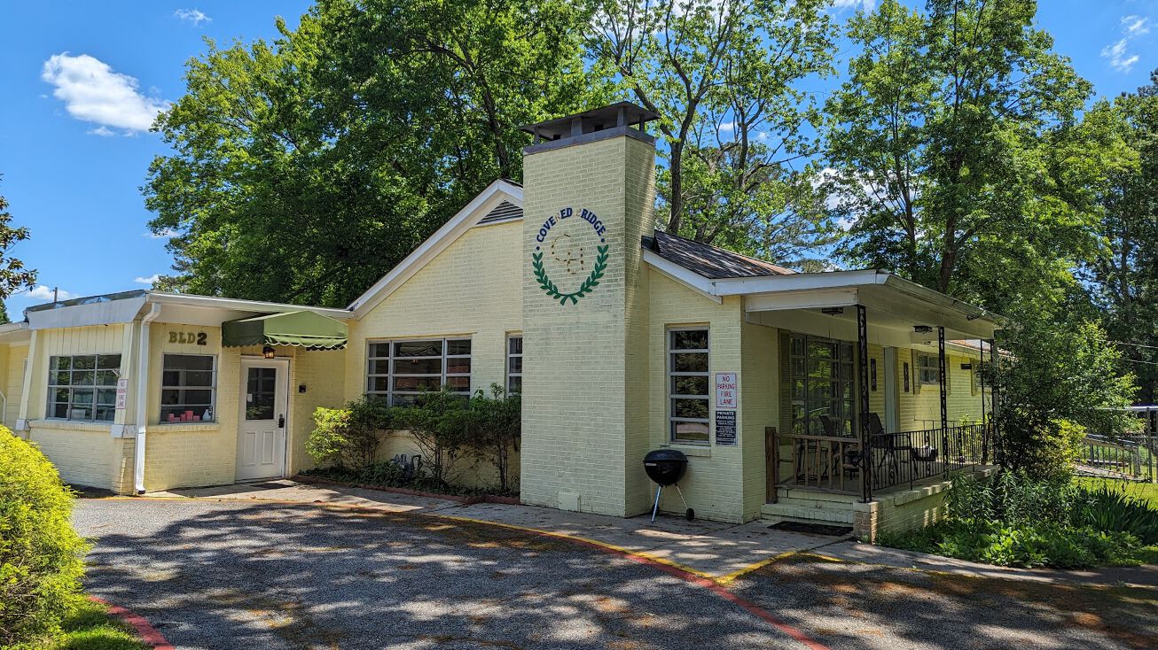 3941 Covered Bridge Rd SW, Smyrna, GA 30082 | Crexi.com