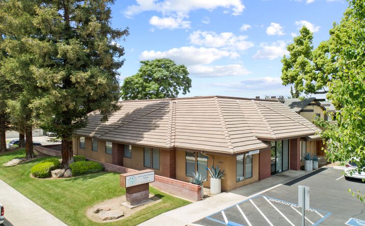1441 S MOONEY BLVD, F Visalia CA 93277-4486 APN: 095160086000 | Crexi.com