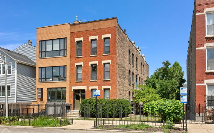 Chicago, IL Commercial Real Estate for Sale | Crexi.com