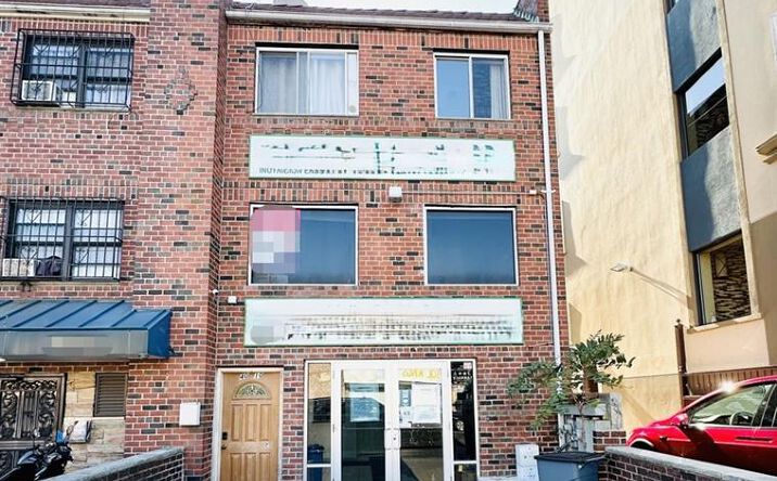 37-62 82nd St, Queens, NY 11372 | Crexi.com