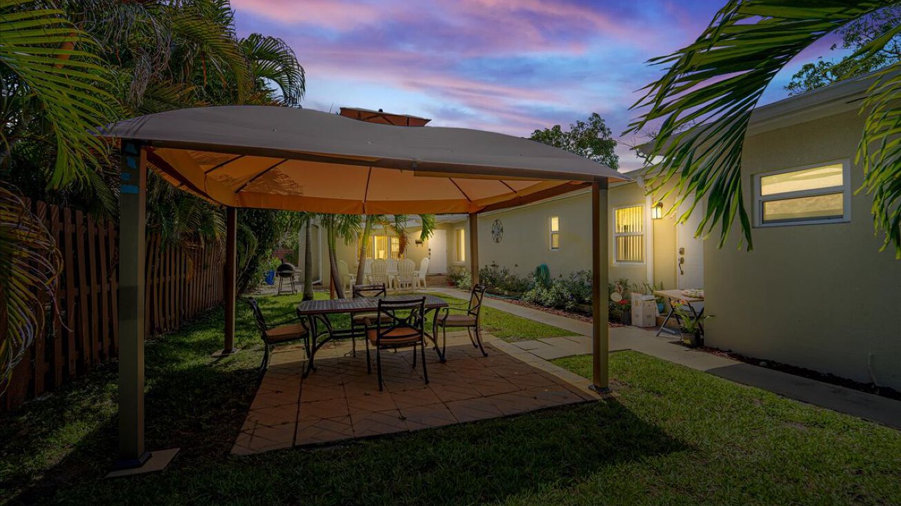 216 NE 18th Ave, Pompano Beach, FL 33060 | Crexi.com