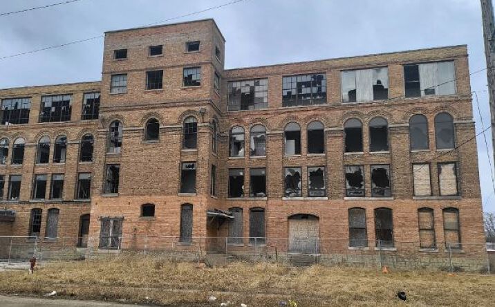 620 BUCKBEE ST Rockford IL 61104-4750 APN: 11-26-381-001 | Crexi.com