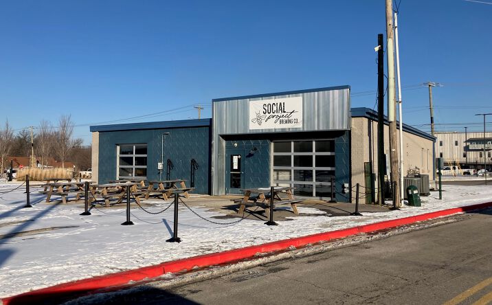 205 E JOHNSON AVE Springdale AR 72764-4527 APN: 815-22953-000 | Crexi.com