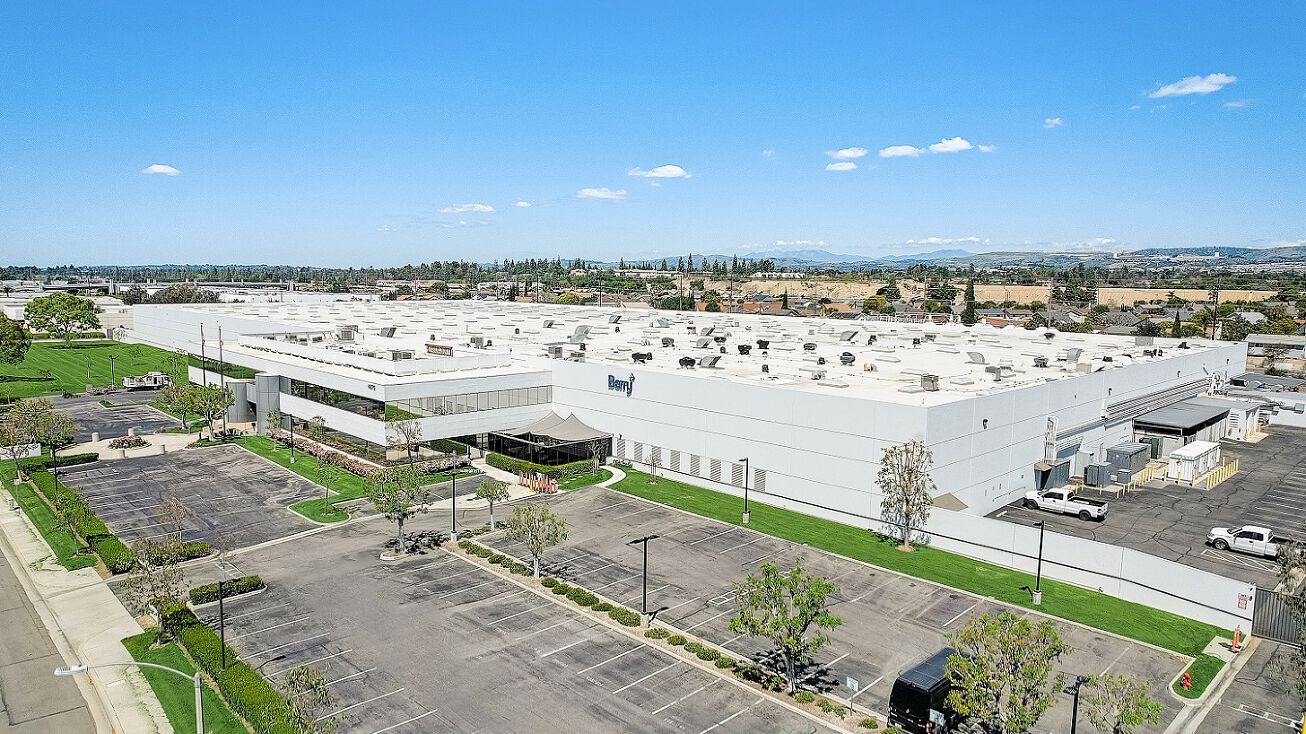 4875 E Hunter Ave, Anaheim, CA 92807 | Crexi.com