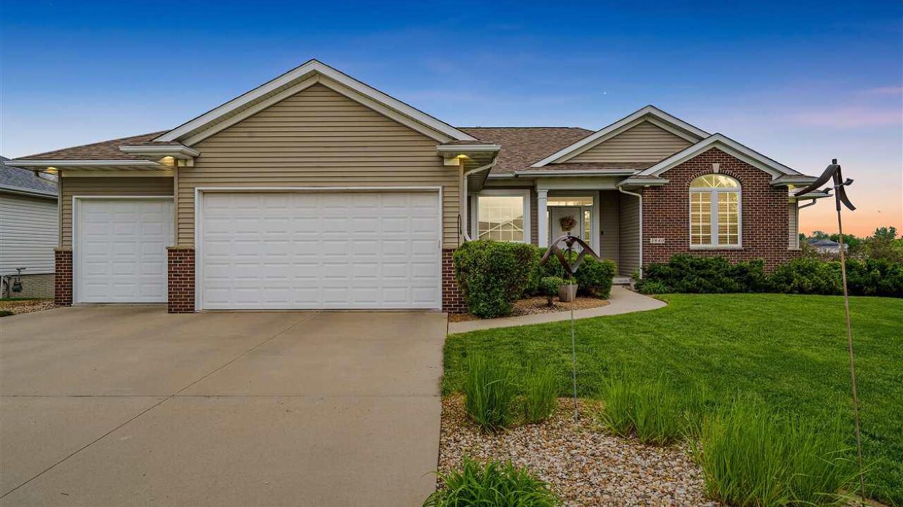 3940 Monarch Ave, Marion, IA 52302-6146 | Crexi.com