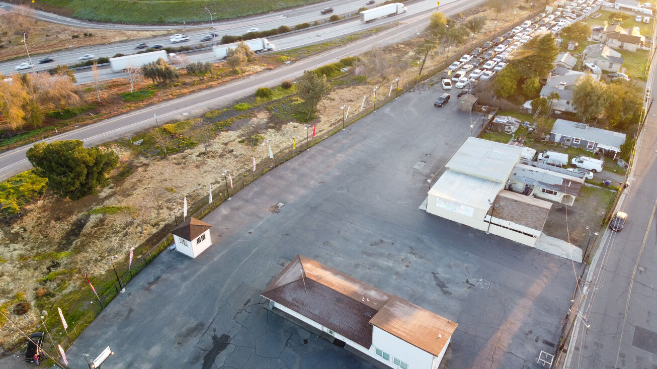 854 Crows Landing Rd, Modesto, CA 95351 | Crexi.com