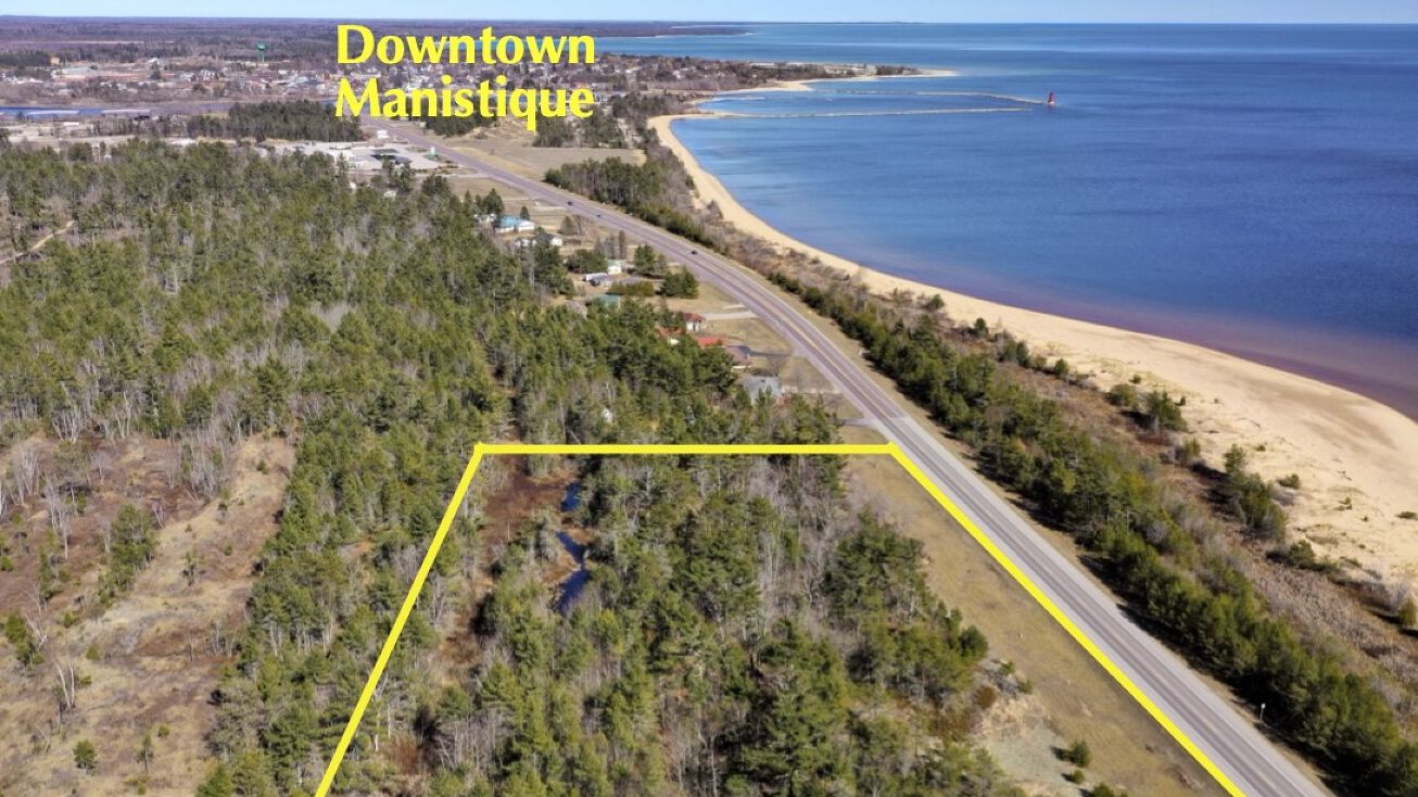 1252 W Lakeshore Dr, Manistique, MI 49854 | Crexi.com