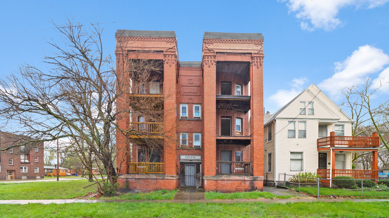 1579 E 86th St, Cleveland, OH 44106 | Crexi.com