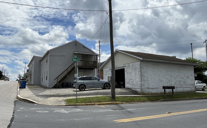 220 N MAIN ST Manchester PA 17345-1548 APN: 76-000-02-0001.00-00000 ...