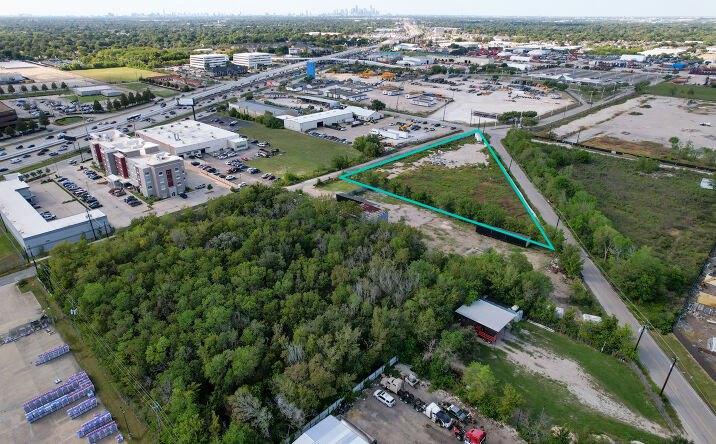 7625 MOSLEY Houston TX 77017-7014 APN: 0342030030134 | Crexi.com