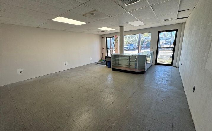 1410 MINERAL SPRING AVE North Providence RI 02904 | Crexi.com