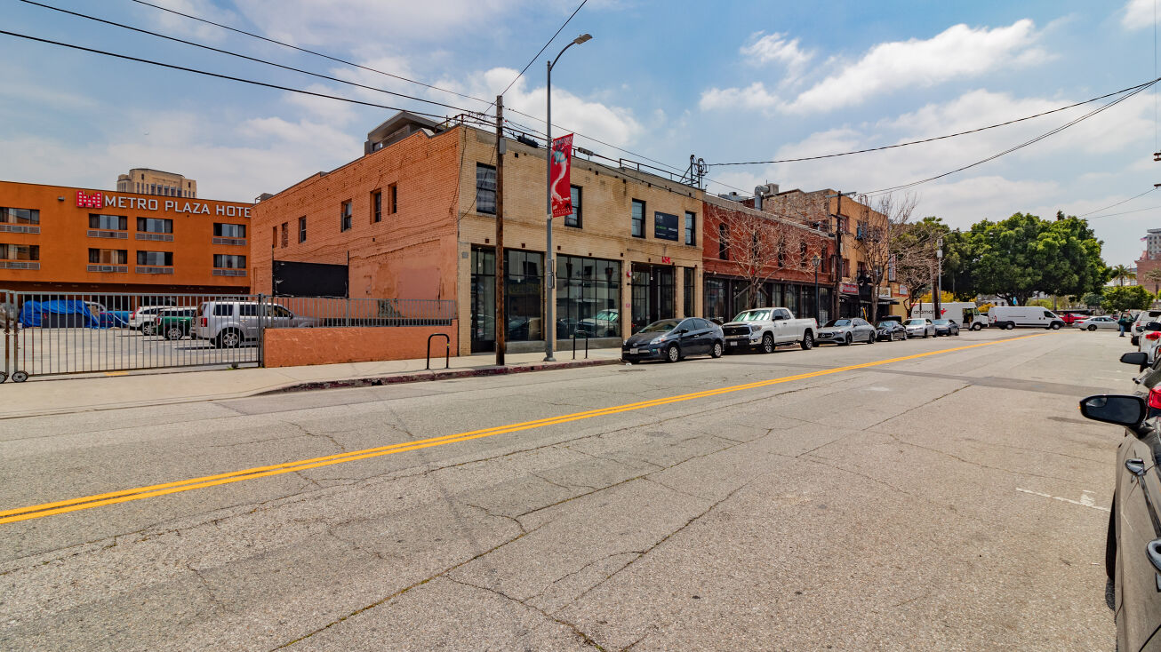 646 N Spring St, Los Angeles, CA 90012 | Crexi.com