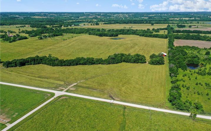 0001 State Line Road, Louisburg, KS 66053 | Crexi.com