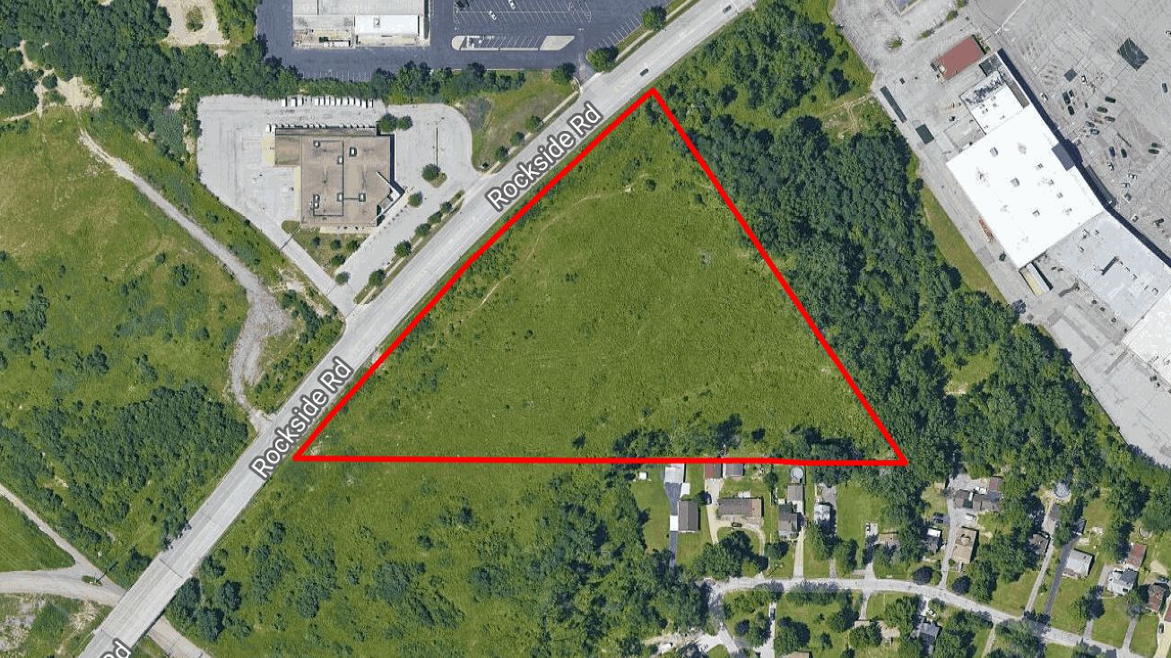 12008-12118 Rockside Rd, Garfield Heights, OH 44125 | Crexi.com