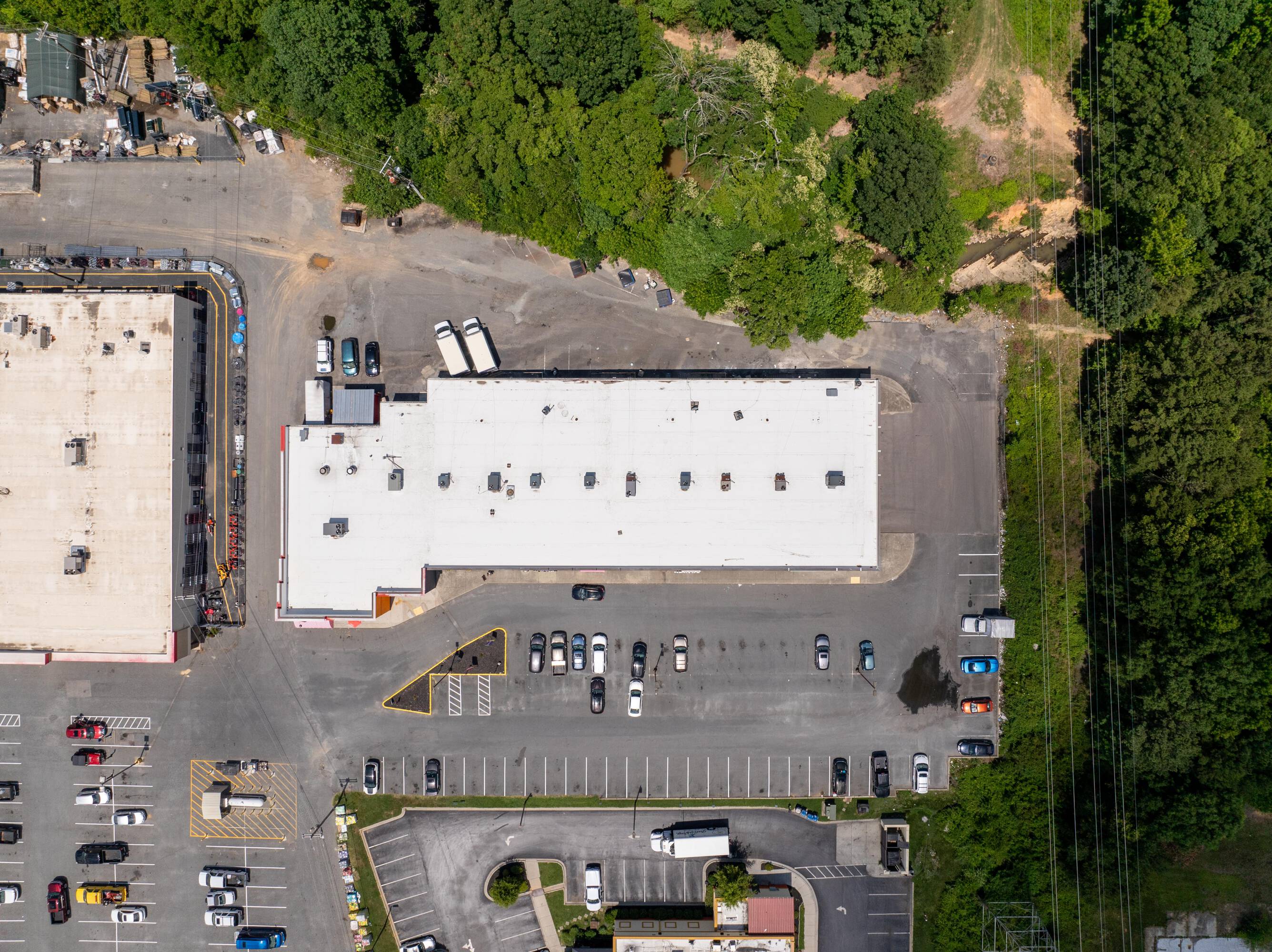 1008 W ROOSEVELT BLVD Monroe NC 28110-2889 APN: 09186014 | Crexi.com