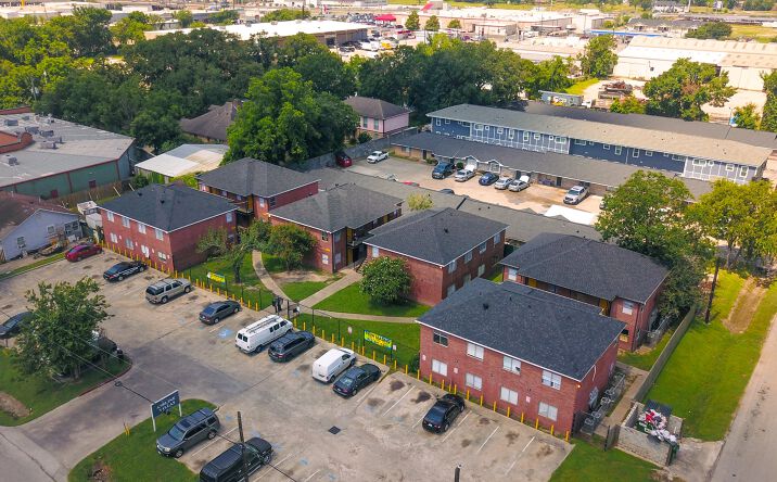 8601-8611 META ST Houston TX 77022 | Crexi.com